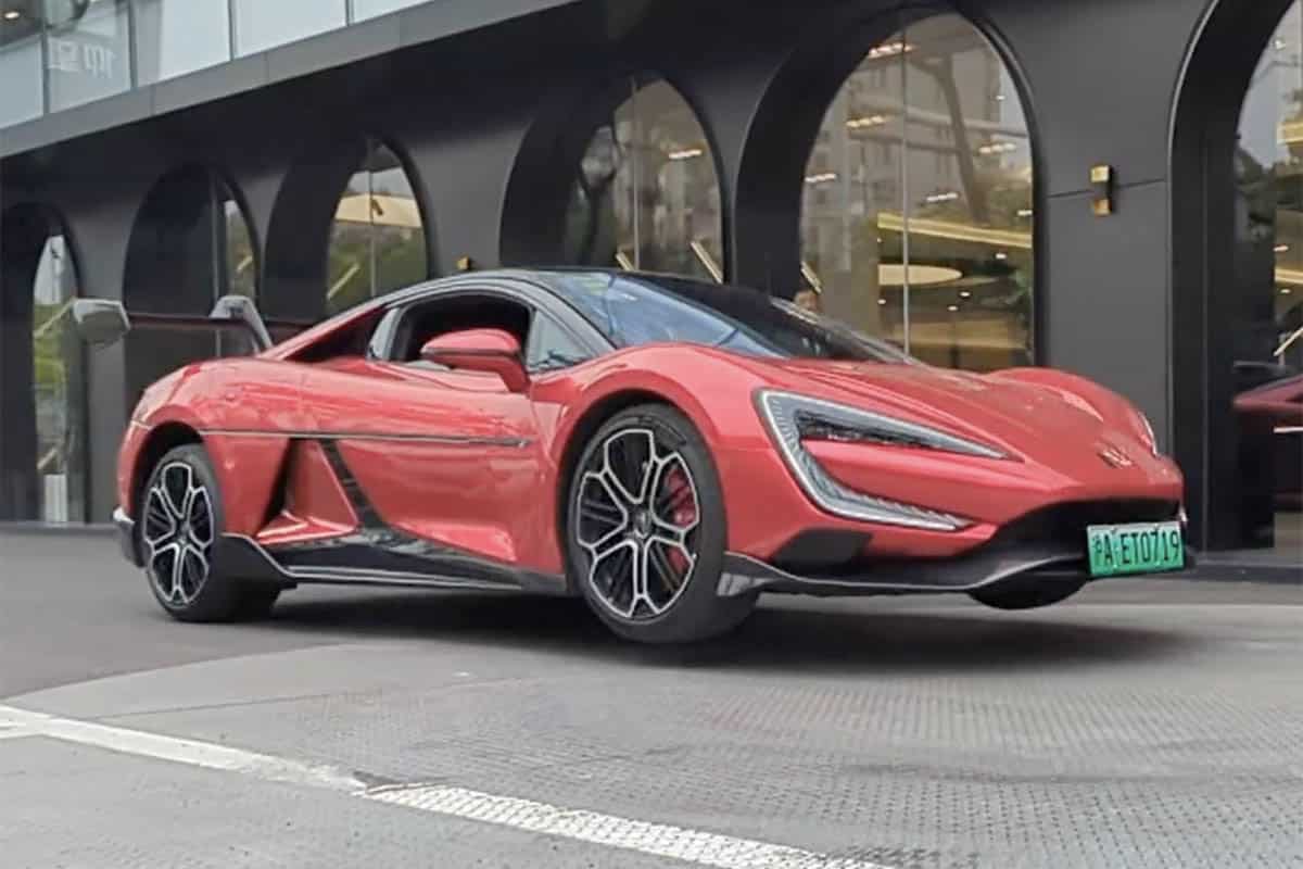 BYD : on a testé les fonctions les plus farfelues de ses voitures de luxe