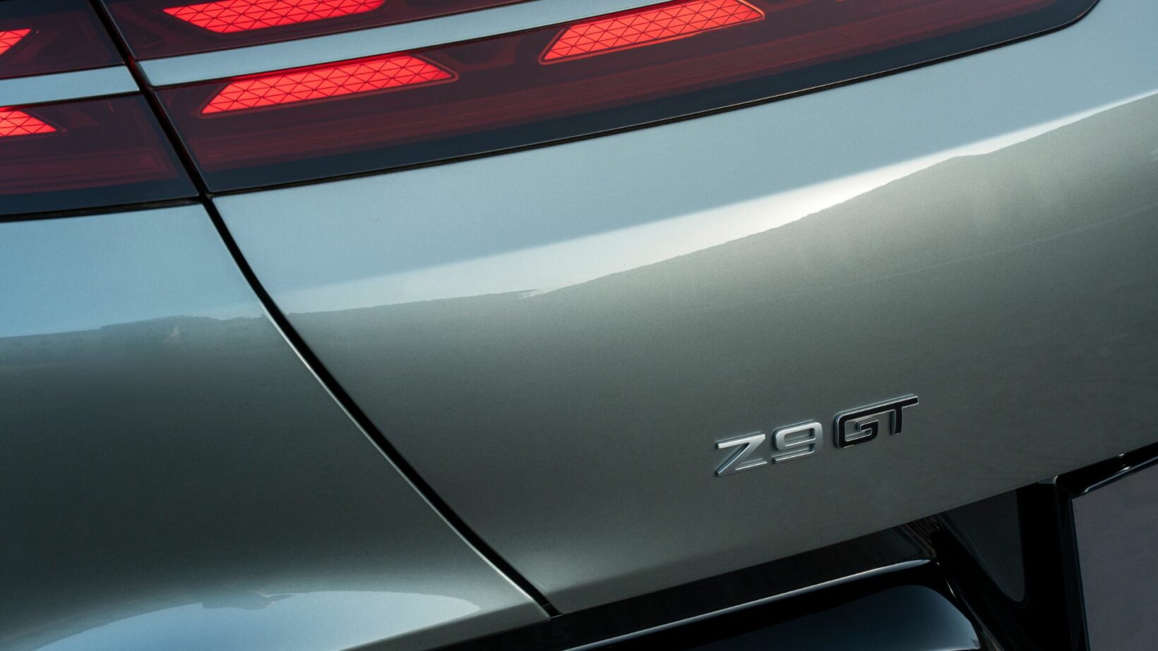 Essai : Denza Z9GT, le luxe hybride rechargeable à la chinoise