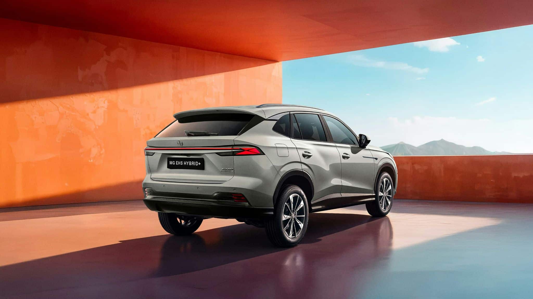 MG EHS Hybrid+ : batterie, performances, caractéristiques
