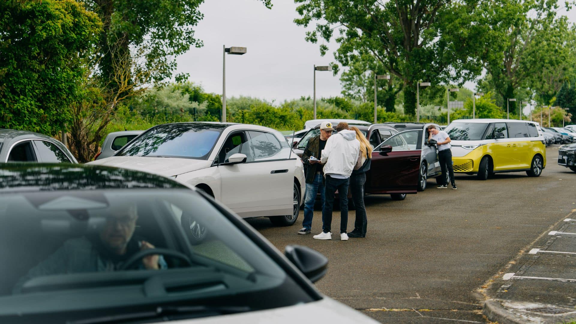 Le Skoda Elroq élu meilleure voiture électrique 2025 par les ...