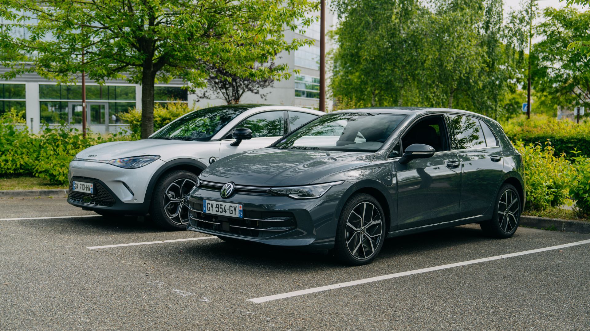Le Skoda Elroq élu meilleure voiture électrique 2025 par les ...