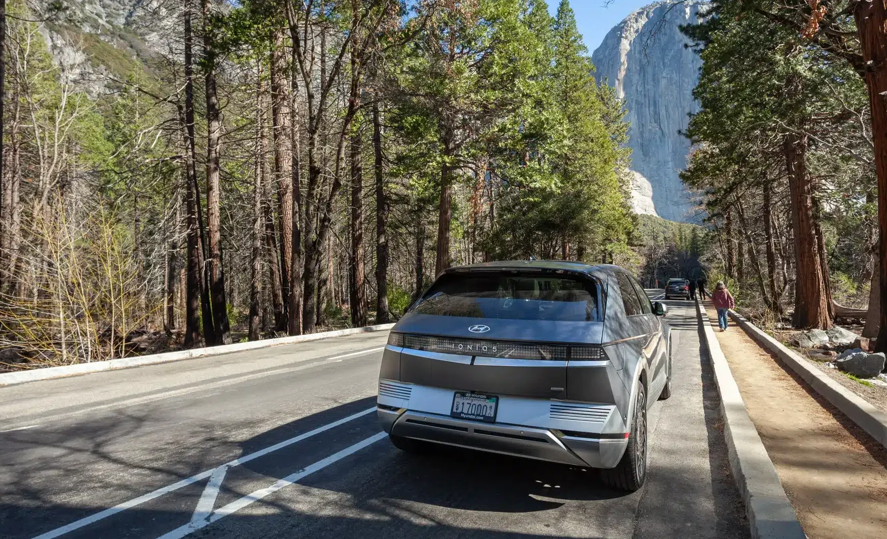 Donald Trump continue sa croisade contre la voiture électrique