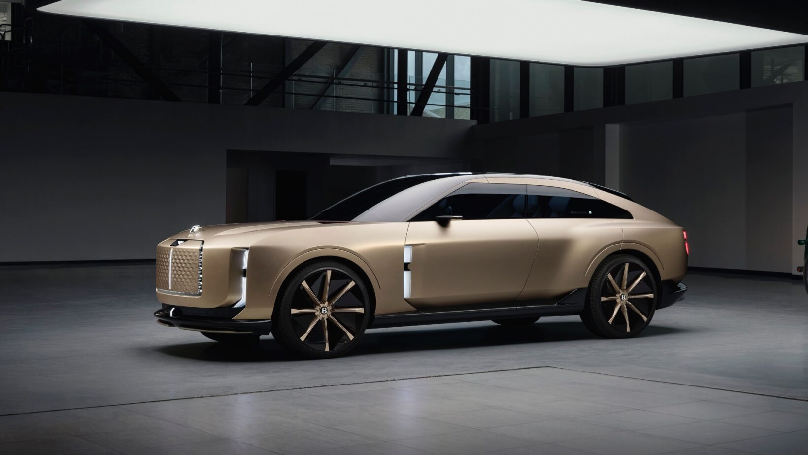 Bentley fait sa révolution électrique avec un design osé