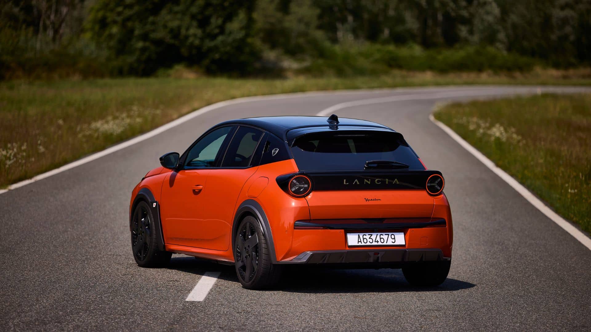 Lancia Ypsilon HF : l'essai sur circuit de cette italienne survoltée