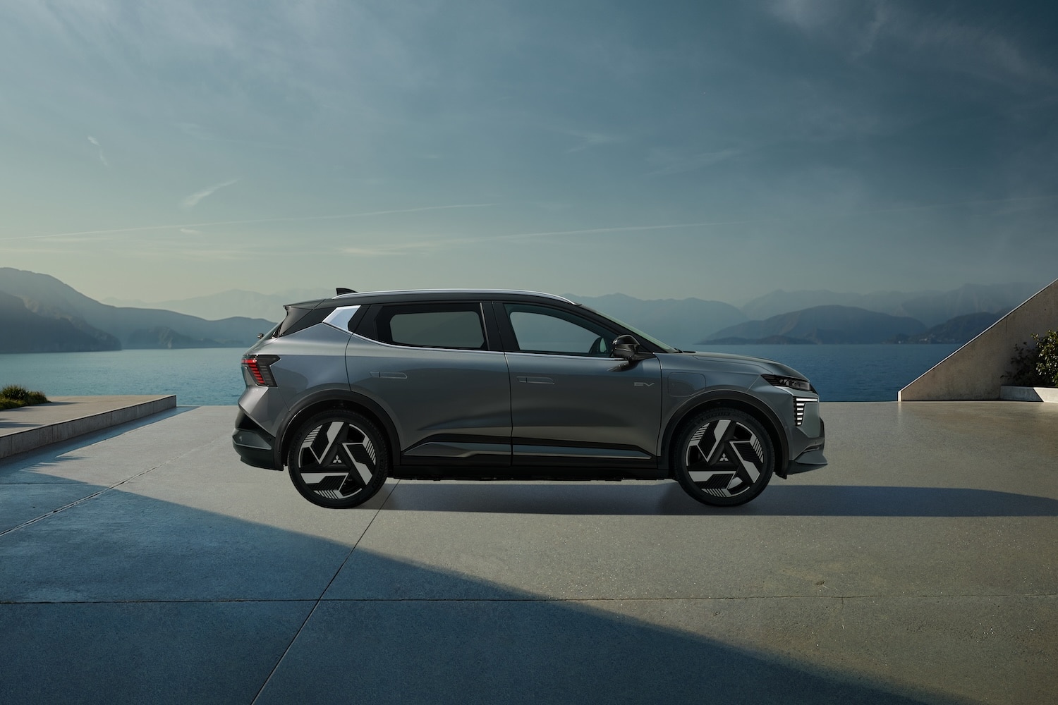 Nouveau Mitsubishi Eclipse Cross électrique : voici la version ...