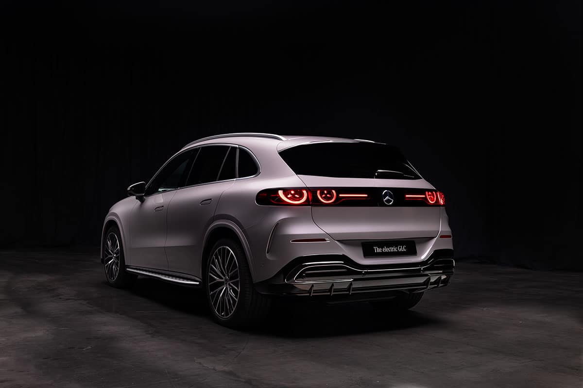 IAA Munich 2025 - Mercedes GLC EQ : on est monté à bord du nouveau SUV ...