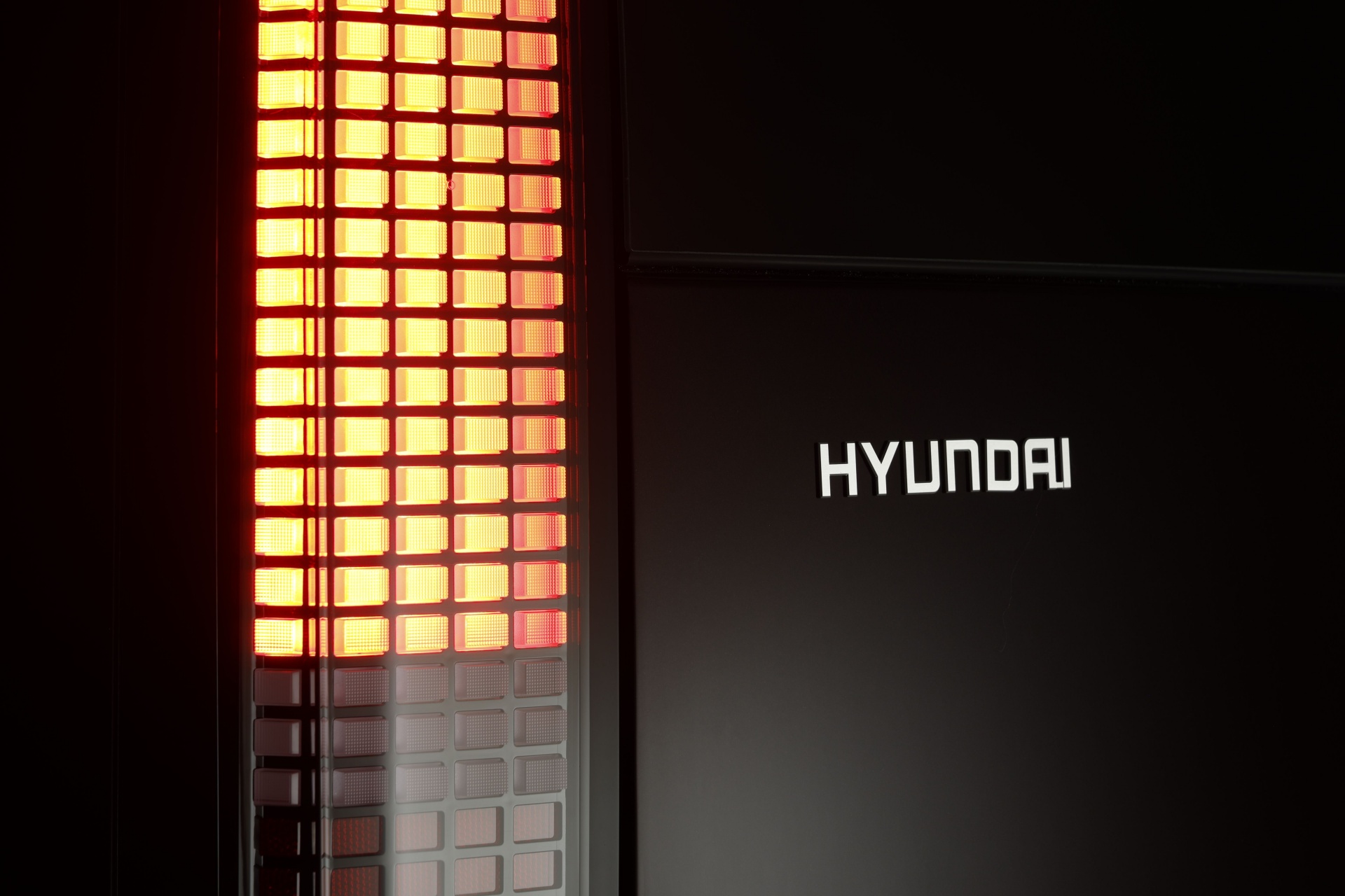 Hyundai Staria EV : un monospace électrique géant à charge ultra rapide