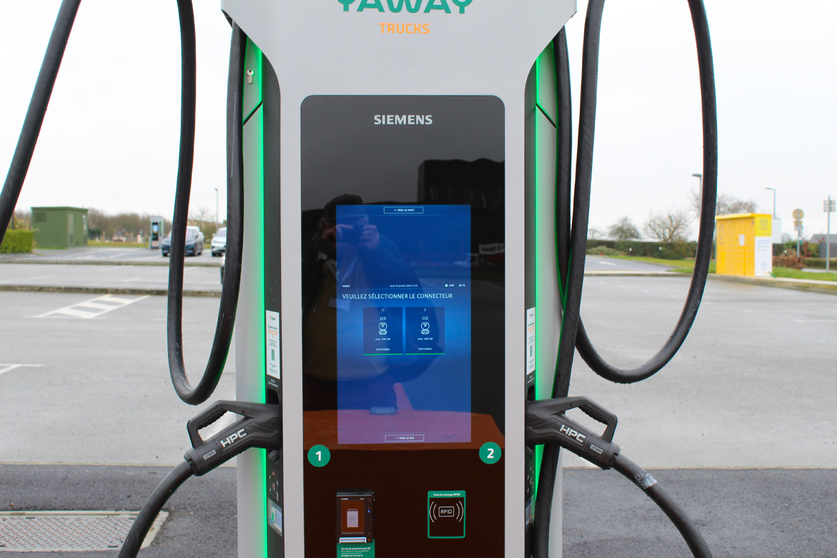 Ce restaurateur a installé des bornes de recharge pour camions ...