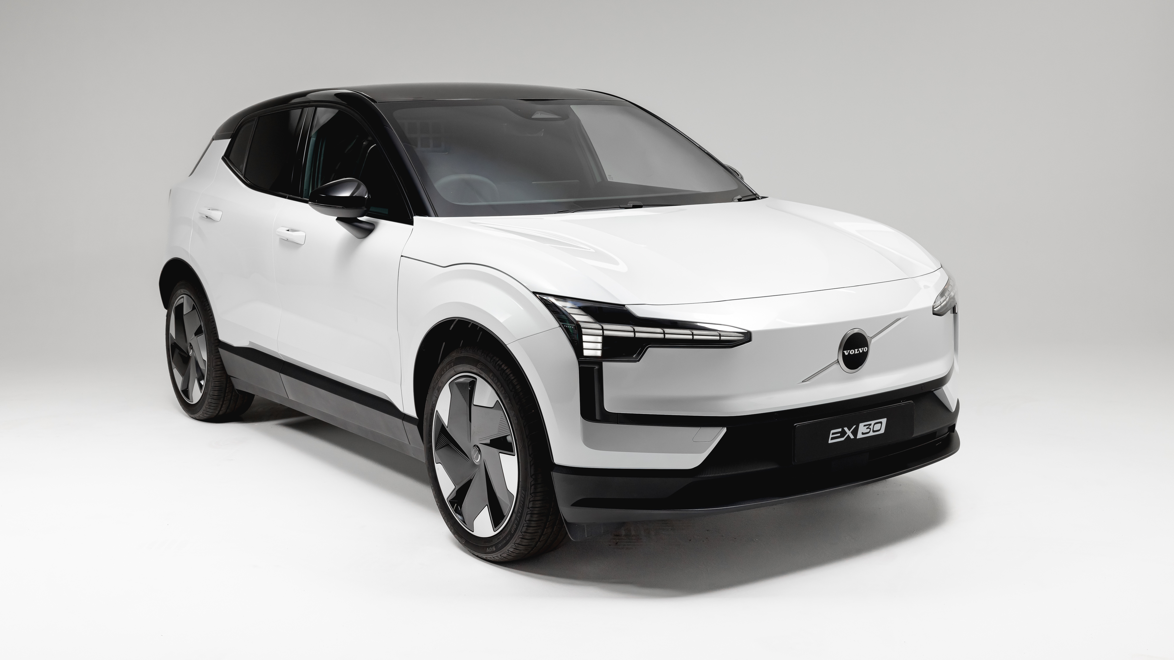 Volvo EX30 Cargo : le SUV électrique transformé en petit utilitaire