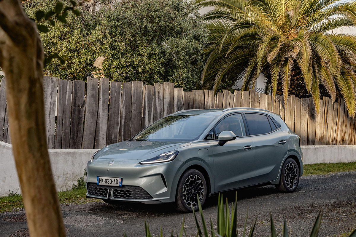 Essai MG 4 Urban : une (grosse) compacte électrique au prix d'une ...