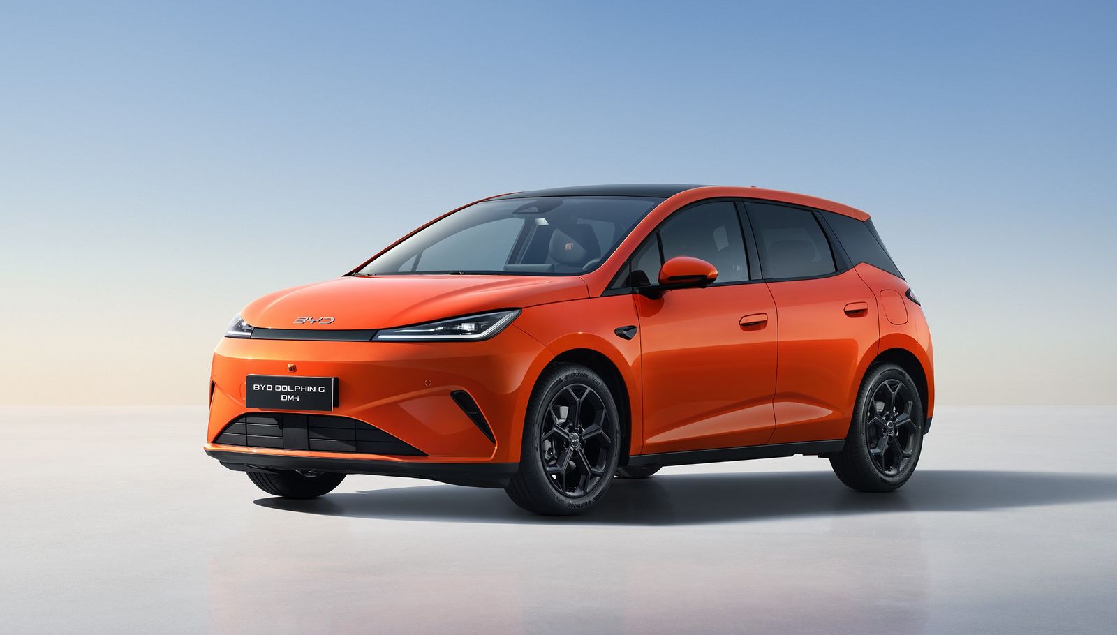 BYD Dolphin G : une citadine hybride rechargeable moins chère que la ...